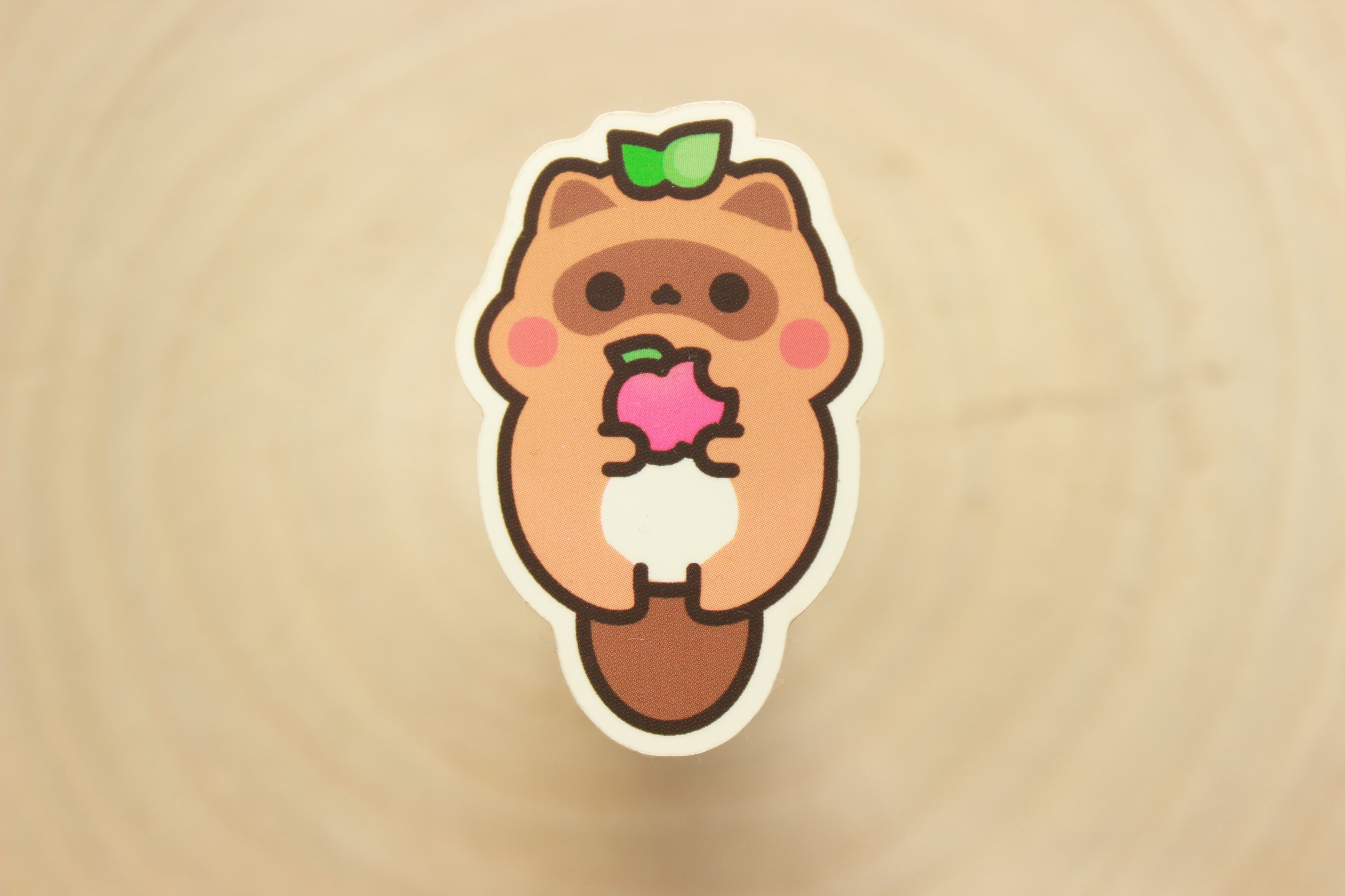 Tanuki Sticker – vivianevalenta